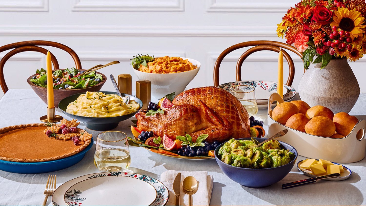 Sam’s Club’s new Thanksgiving meal kit feeds 10 for under $100